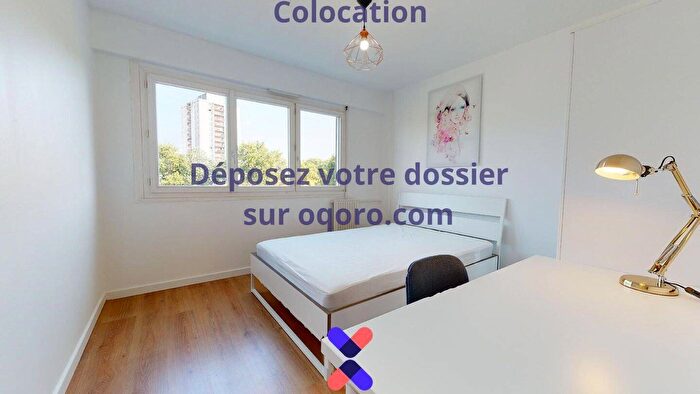 Appartement à louer - Plume la Boule-Raba, Talence - 6 pièces - 5 chambres