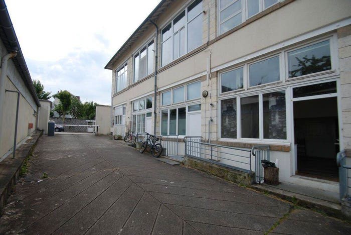 Louyat, Limoges : Appartement 2 pièces à louer