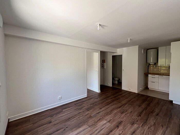 Appartement à louer - Meaux, Frot, Clémenceau, Saint-Faron - 2 pièces - 1 chambre