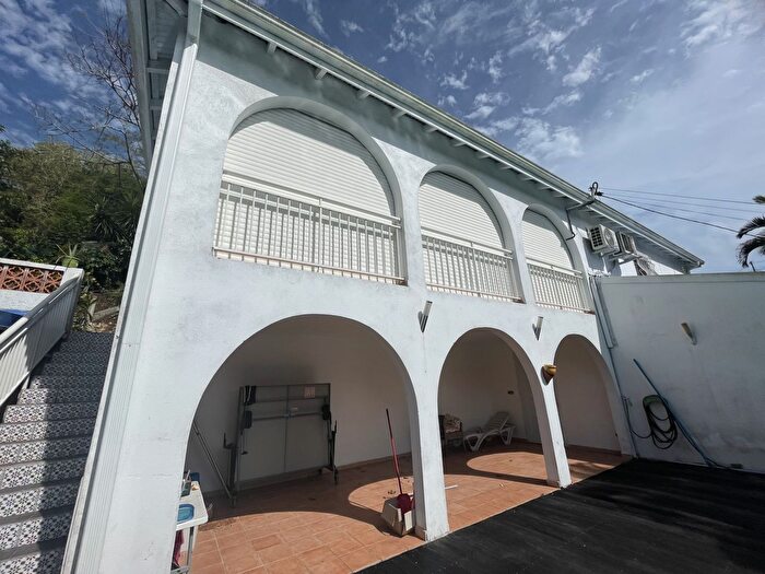 Maison à vendre - Le Gosier - 4 pièces - 3 chambres