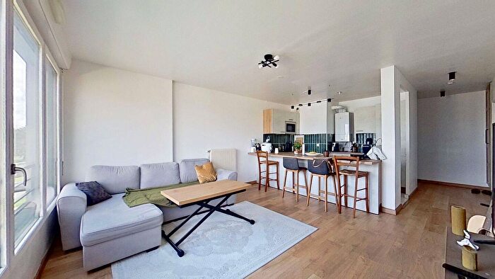 Appartement à louer - Nouveaux Horizons-Coudrays, Élancourt - 3 pièces - 2 chambres