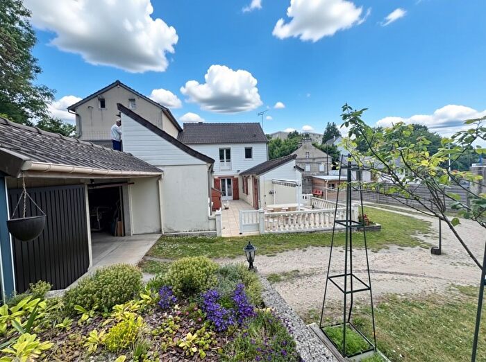 Maison à vendre - Creil, Les Cavées - 5 pièces - 3 chambres