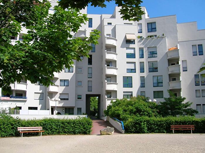 Appartement à louer - Dijon, Clémenceau, Gare, Porte Neuve - 3 pièces - 2 chambres