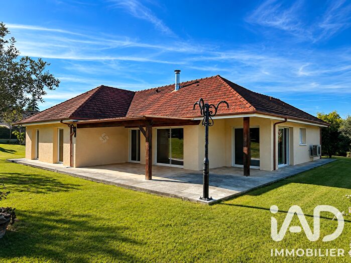 Maison 5 pièces à Gan, à vendre
