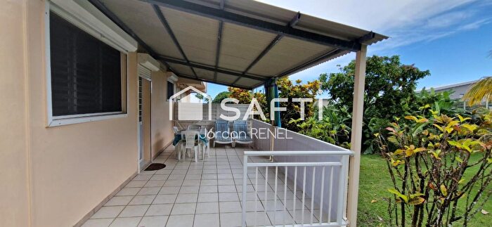 Appartement à louer - Sch lcher, Schoelcher - 2 pièces - 1 chambre