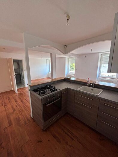 Montceau-les-Mines : Appartement 3 pièces à louer
