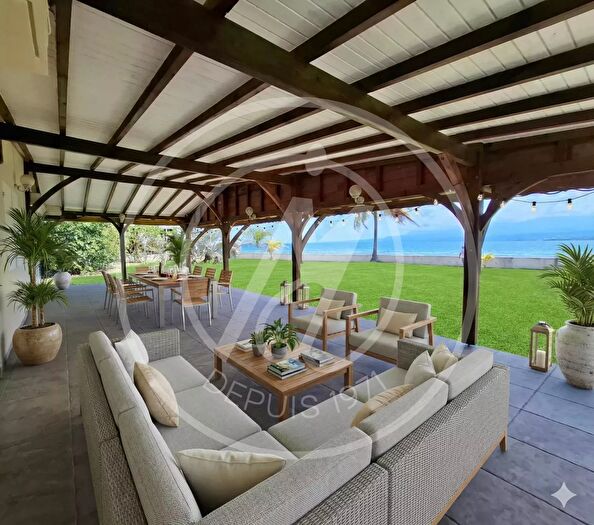 Maison à vendre - Pointe-à-Pitre - 3 pièces - 2 chambres