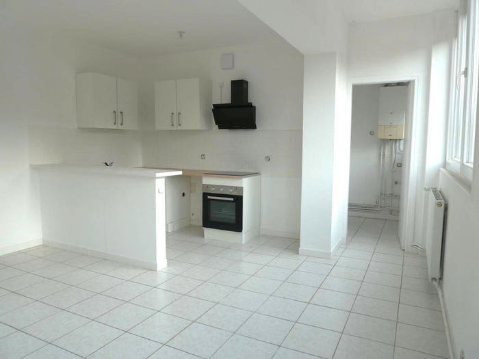 Appartement 3 pièces à louer - Saint-Laurent-d'Andenay