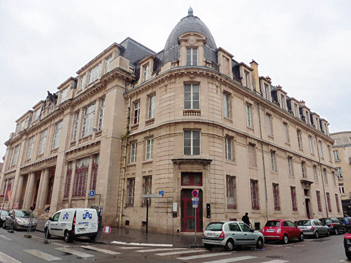 Nancy, Centre-ville, Charles III : Appartement 3 pièces à louer