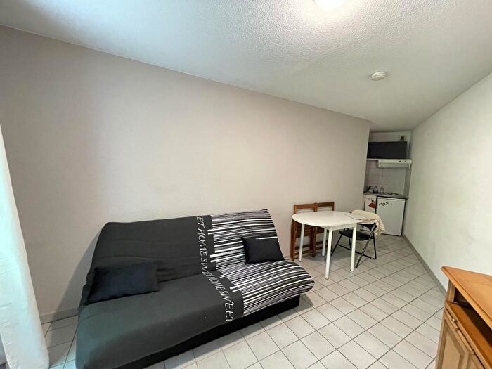 Appartement 1 pièce à Grenoble, Gare, à louer