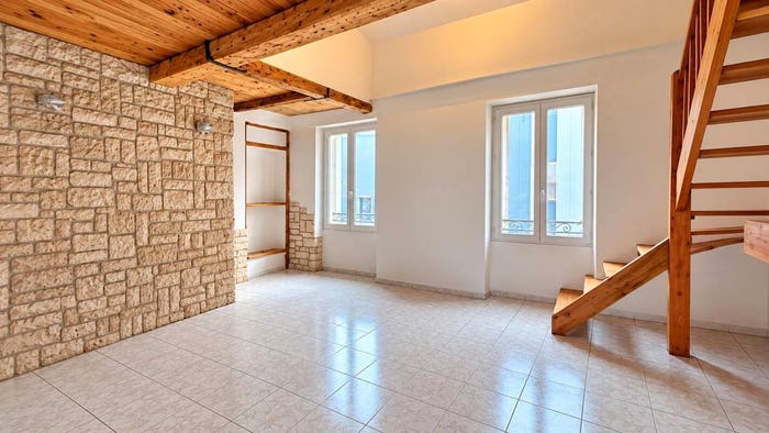 Centre Ville-Louis Blanc, Alès : Appartement 3 pièces à louer