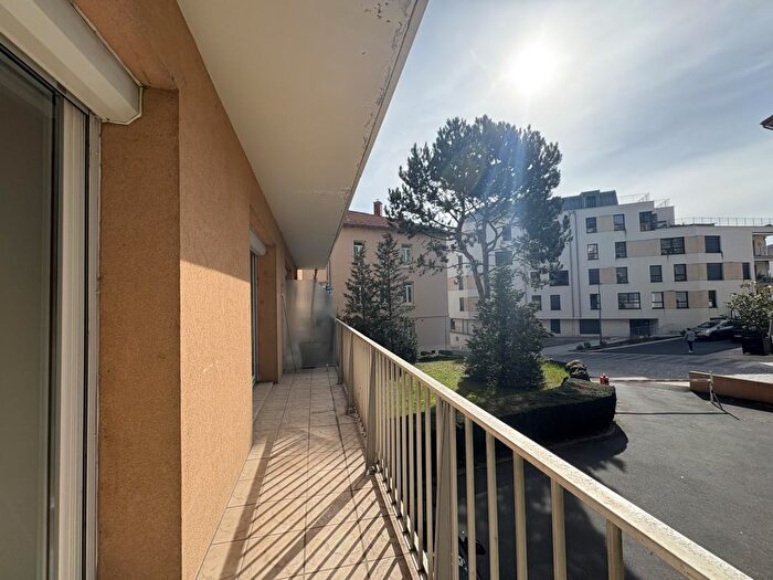 Appartement 2 pièces à louer - Le Puy-en-Velay, Breuil, Carmes