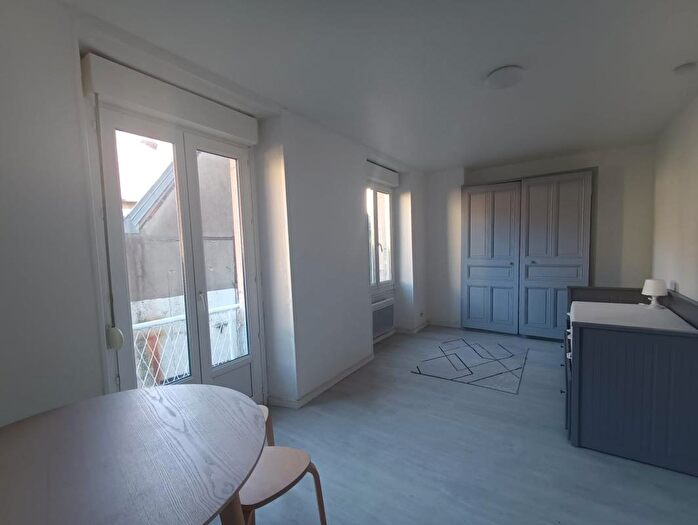 Appartement à louer - Belfort, Centre-ville, Fb de Montbéliard - 1 pièce
