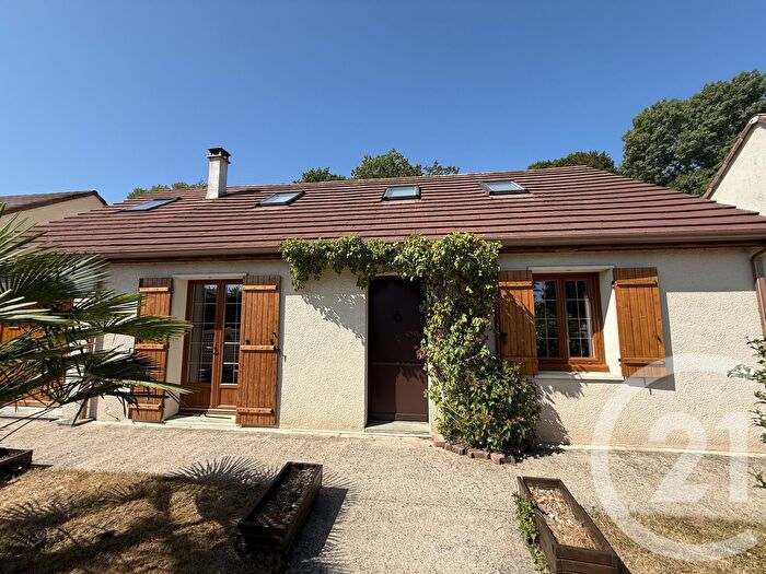 Maison 6 pièces à Montcourt-Fromonville, à louer