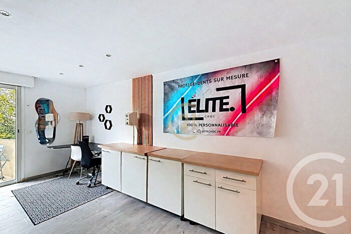 Appartement à vendre - Perpignan, Les Platanes - 2 pièces - 1 chambre
