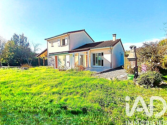 Maison à vendre - Vézac - 5 pièces - 4 chambres