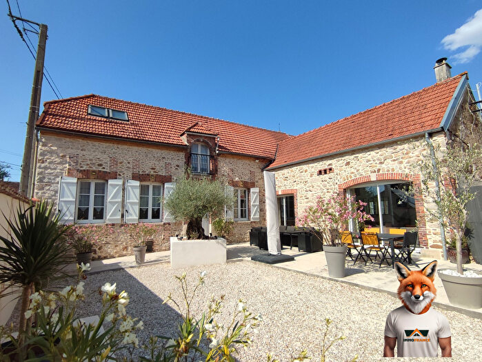 Maison à vendre - Fontaine-Mâcon - 6 pièces - 3 chambres