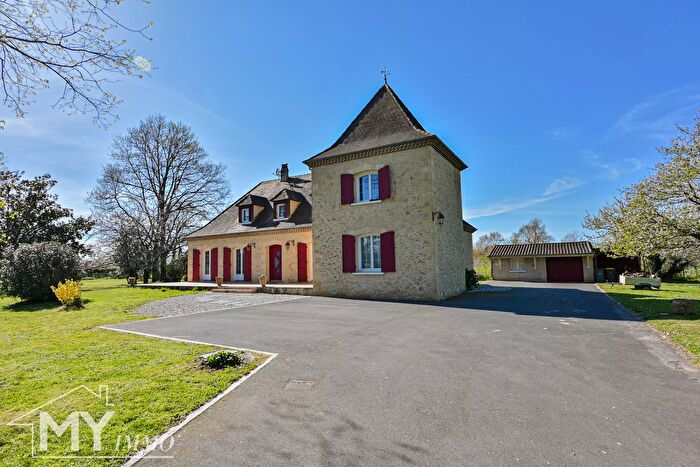 Maison à vendre - Saint-Antoine-de-Breuilh - 8 pièces - 5 chambres