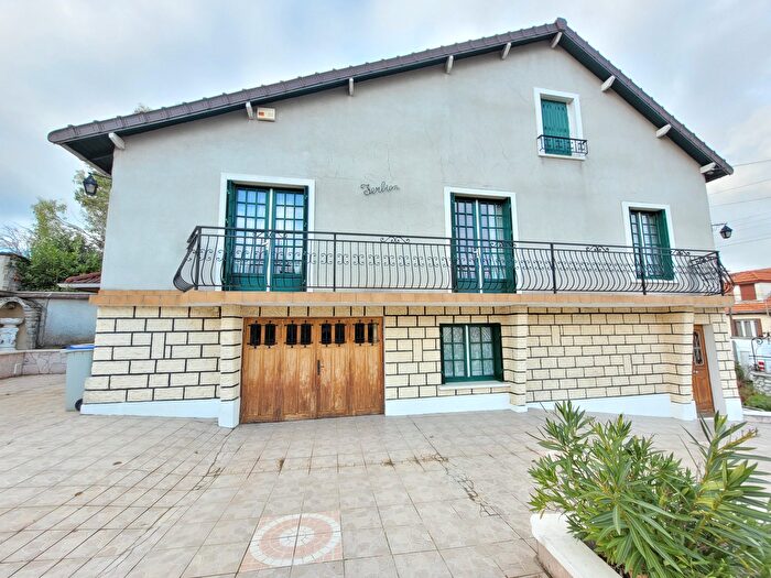 Maison à vendre - Goussainville - 5 pièces - 3 chambres