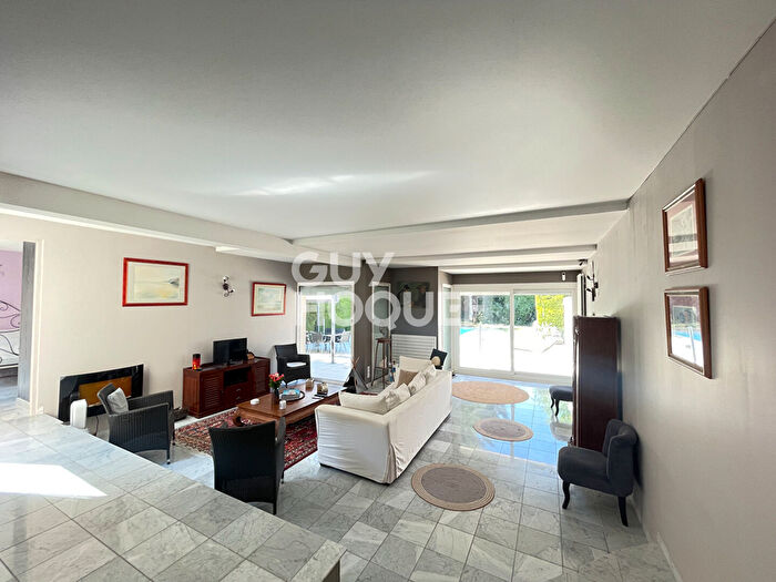 Maison à vendre - Bourges, Val dAuron, Hameau de Gionne, Mazières, Pijolins - 9 pièces - 5 chambres