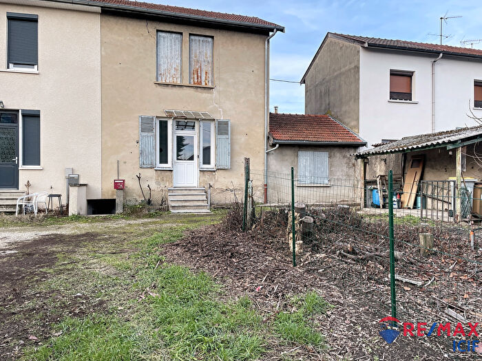 Maison à vendre - Bourgoin-Jallieu, Libération, Barbusse - 4 pièces - 3 chambres