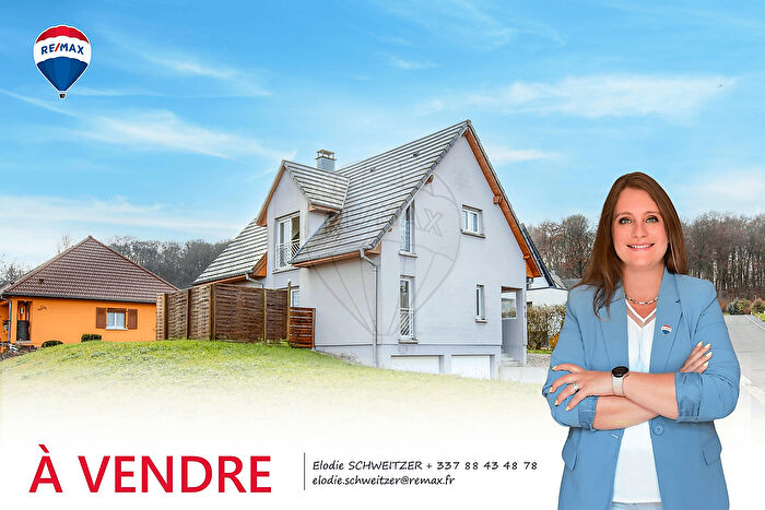 Maison à vendre - Waldighofen - 6 pièces - 4 chambres