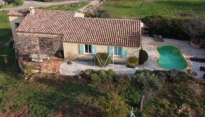 Maison à vendre - Le Plan-de-la-Tour - 6 pièces - 4 chambres