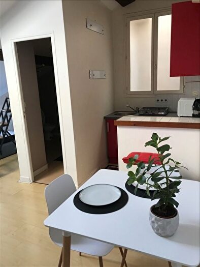 Appartement à louer - Poitiers, Centre-ville - 1 pièce