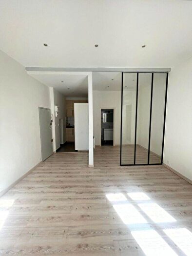 Centre Ville, Aix-en-Provence - Appartement 1 pièce à louer