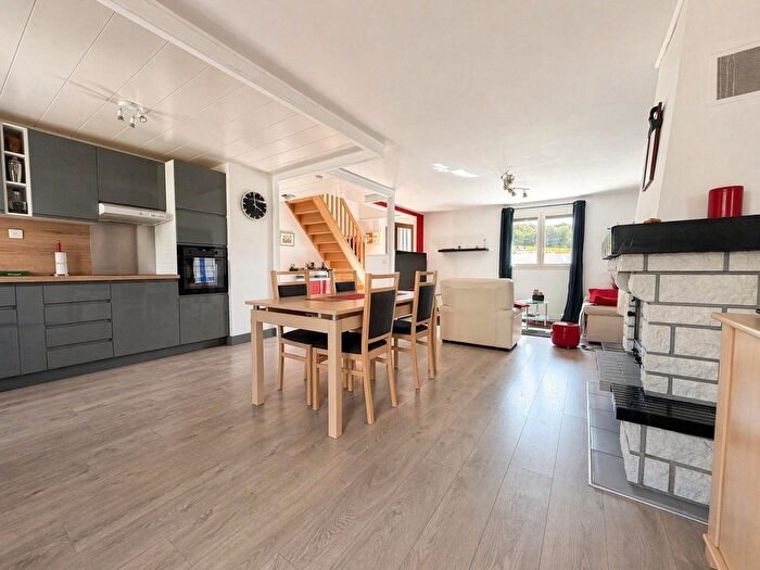Maison à vendre - Pacy-sur-Eure - 5 pièces - 4 chambres