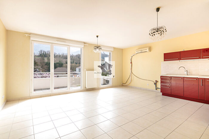 Appartement à vendre - Pontcharra - 3 pièces - 2 chambres