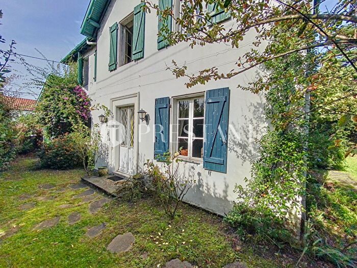 Maison à vendre - Anglet, Cinq Cantons - 8 pièces - 6 chambres