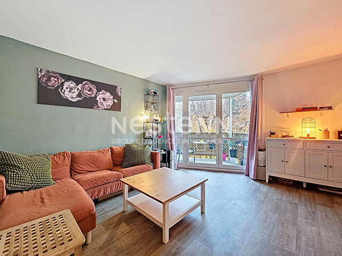 Appartement à vendre - Longjumeau, Centre-ville, Mairie - 4 pièces - 3 chambres