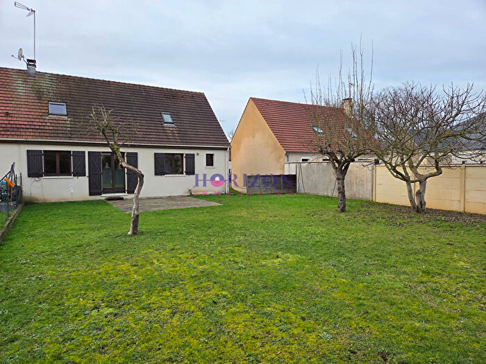 Maison à vendre - La Chapelle-en-Serval - 5 pièces - 4 chambres