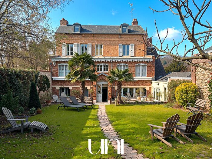 Maison à vendre - Honfleur - 7 pièces - 5 chambres