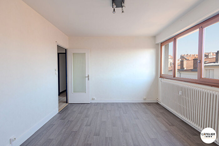 Nancy, Poincaré, Foch, Anatole France, Croix de Bourgogne : Appartement 3 pièces à vendre