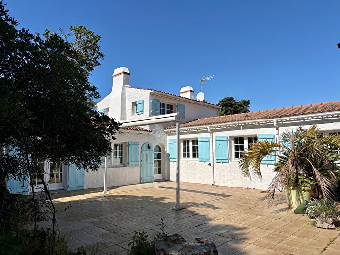 Maison à vendre - La Guérinière - 5 pièces - 4 chambres