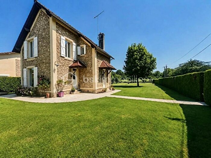 Maison 4 pièces à vendre à Congis-sur-Thérouanne