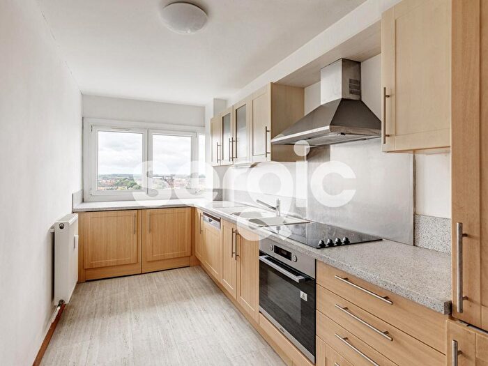 Appartement 3 pièces à vendre à Mons-en-Barul, Europe