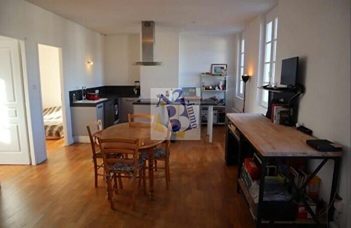 Appartement 3 pièces à louer à Angoulême, L'Houmeau