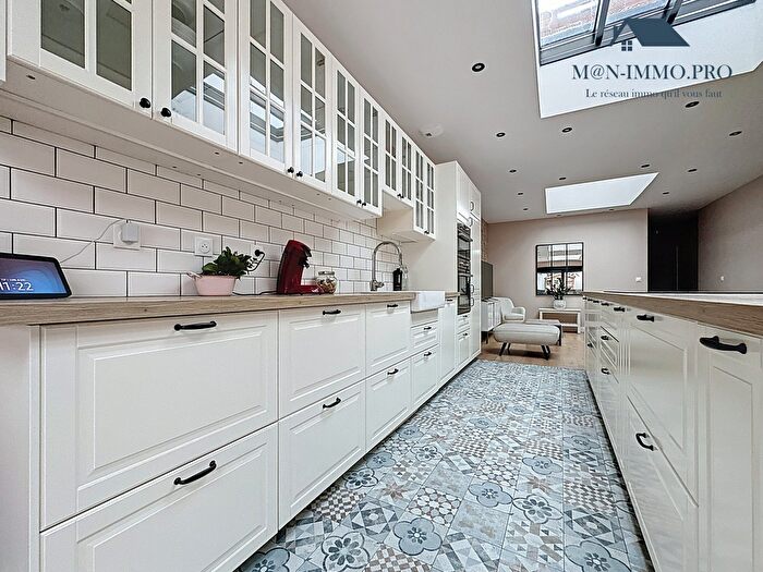 Maison à vendre - Armentières - 6 pièces - 5 chambres