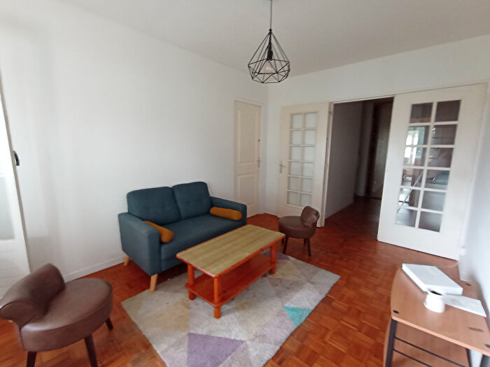 Appartement à vendre - Quartiers Nord-Ouest, Villejean - 5 pièces - 4 chambres