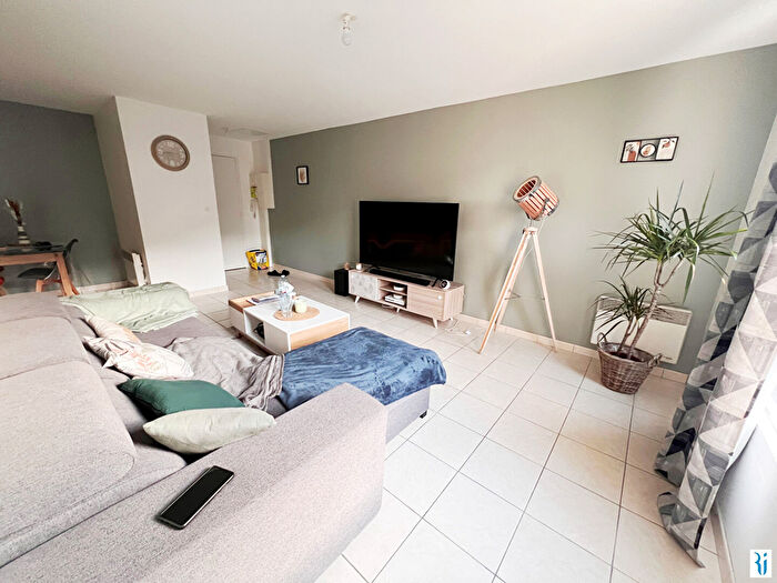 Appartement à vendre - Notre-Dame-de-Bondeville - 4 pièces - 2 chambres