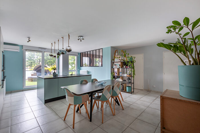 Appartement à vendre - Civrieux - 5 pièces - 4 chambres