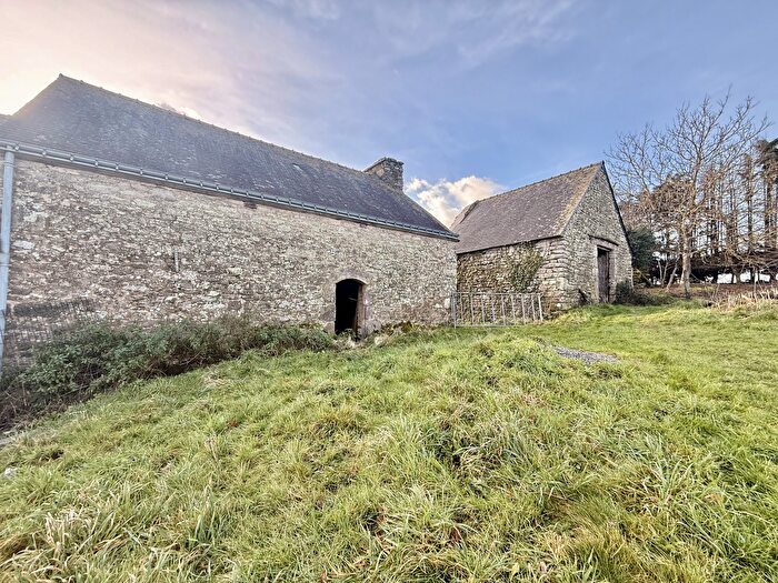 Maison à vendre - Guéhenno - 2 pièces - 1 chambre