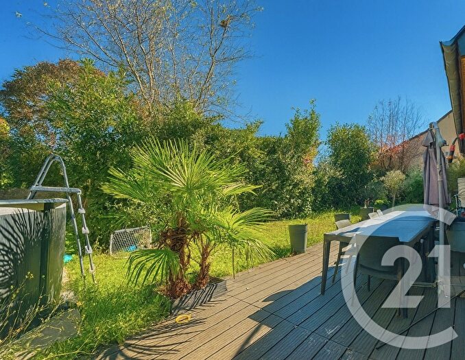 Maison à vendre - Luc-la-Primaube - 6 pièces - 5 chambres