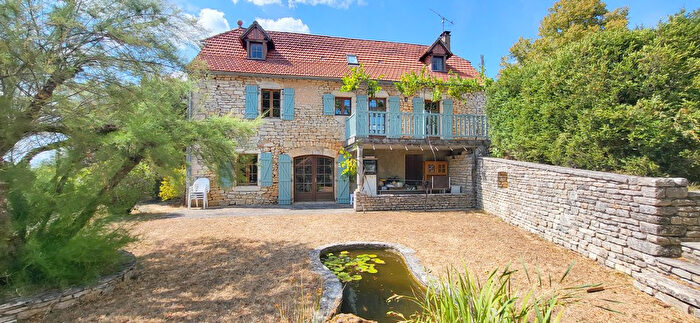 Maison 8 pièces à Lamothe-Cassel, à vendre