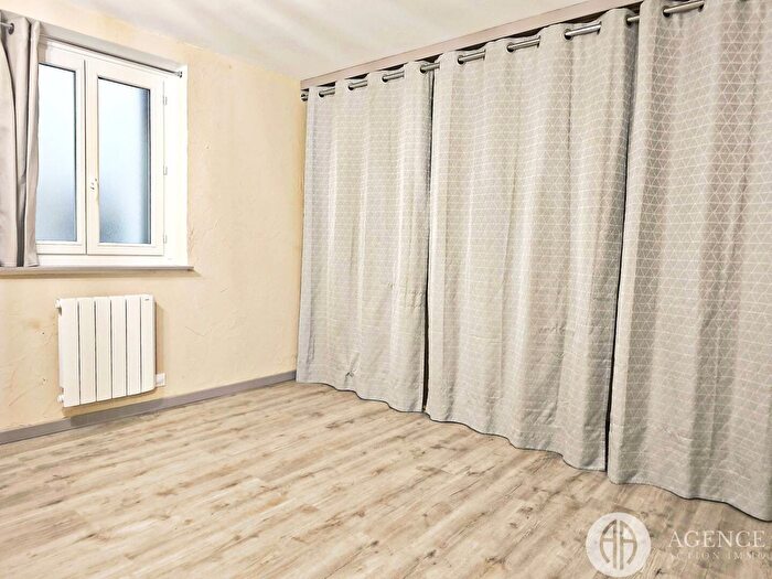 Appartement à louer - Les-Collines, Vienne - 2 pièces - 1 chambre