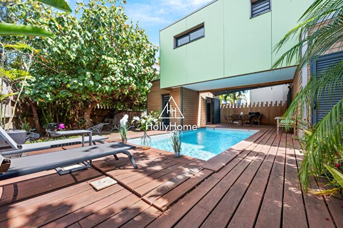 Maison à vendre - Saint-Denis, Vauban - 5 pièces - 4 chambres