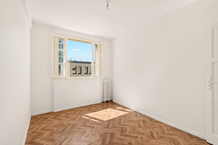 Boulogne-Billancourt, Point du Jour : Appartement 2 pièces à vendre